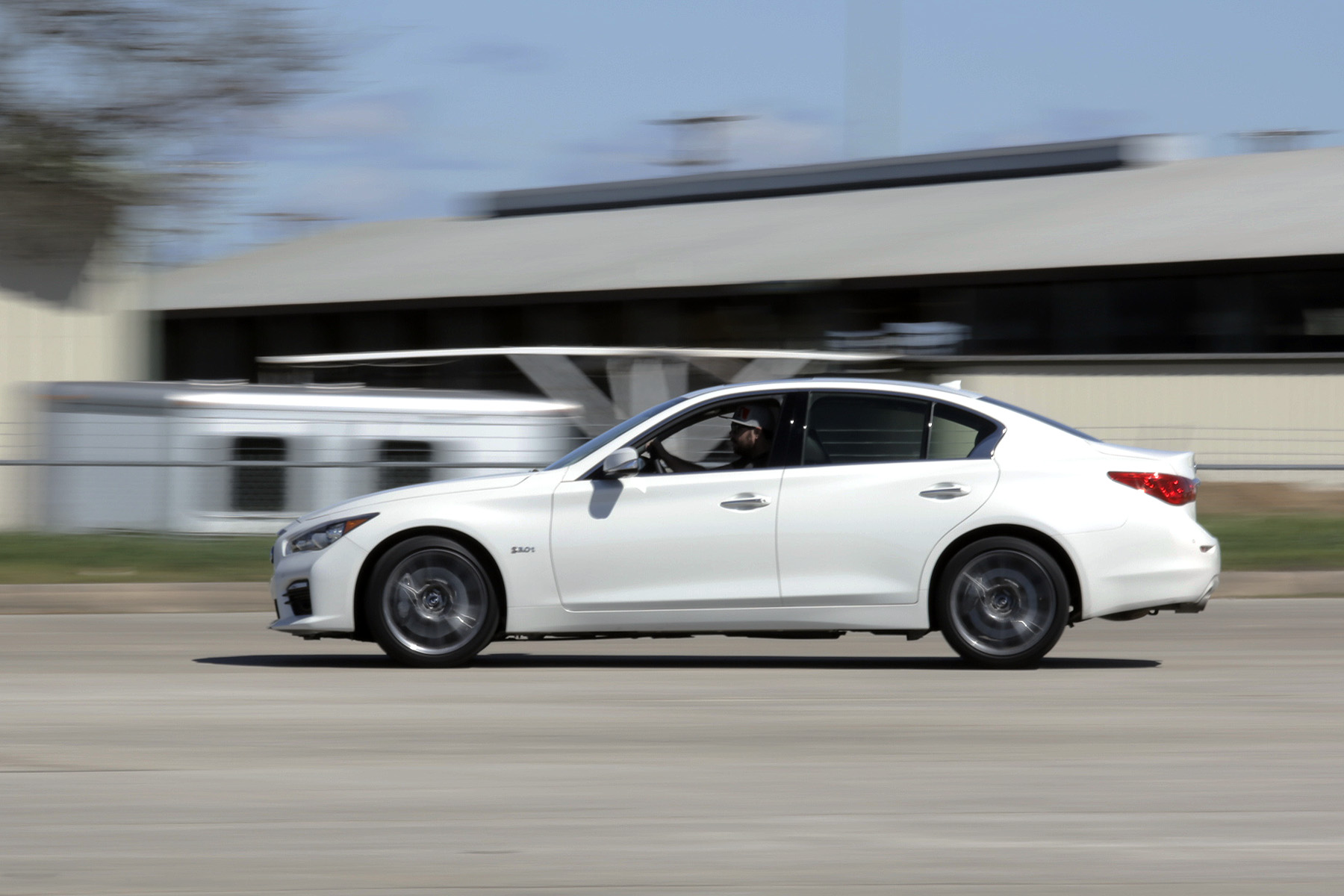 FIRST DRIVE: 2016 Infiniti Q50 Red Sport 400 - Carblog